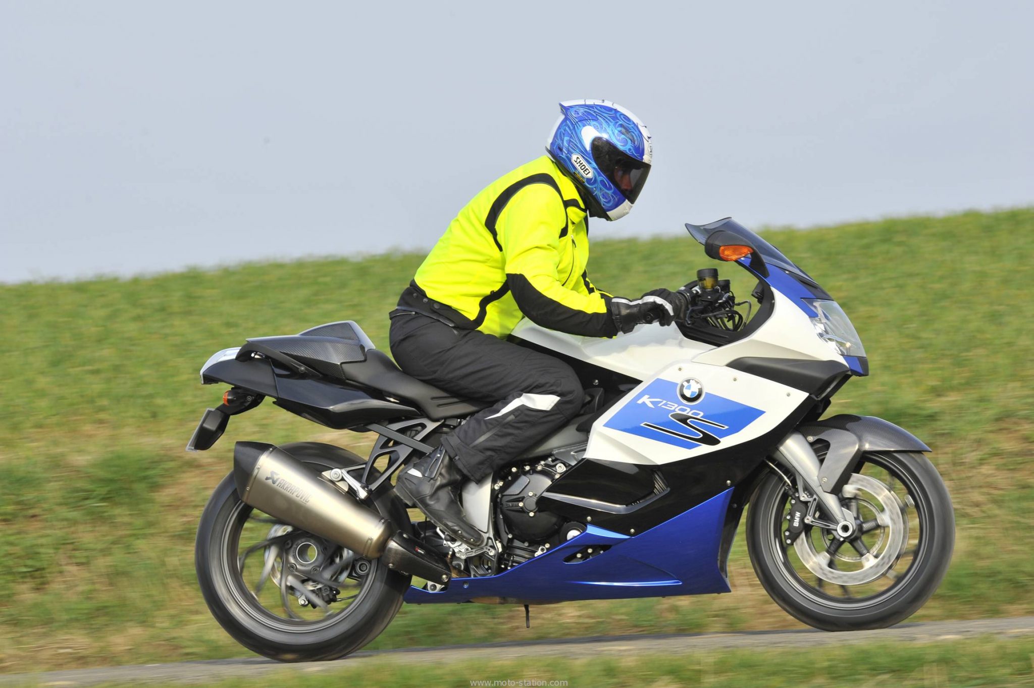10 accessoires pratiques pour les motards | Entretien Auto